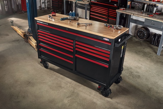 CRAFTSMAN V-SERIES™ 63-Inch 11-Drawer Mobile Workstation (Black)