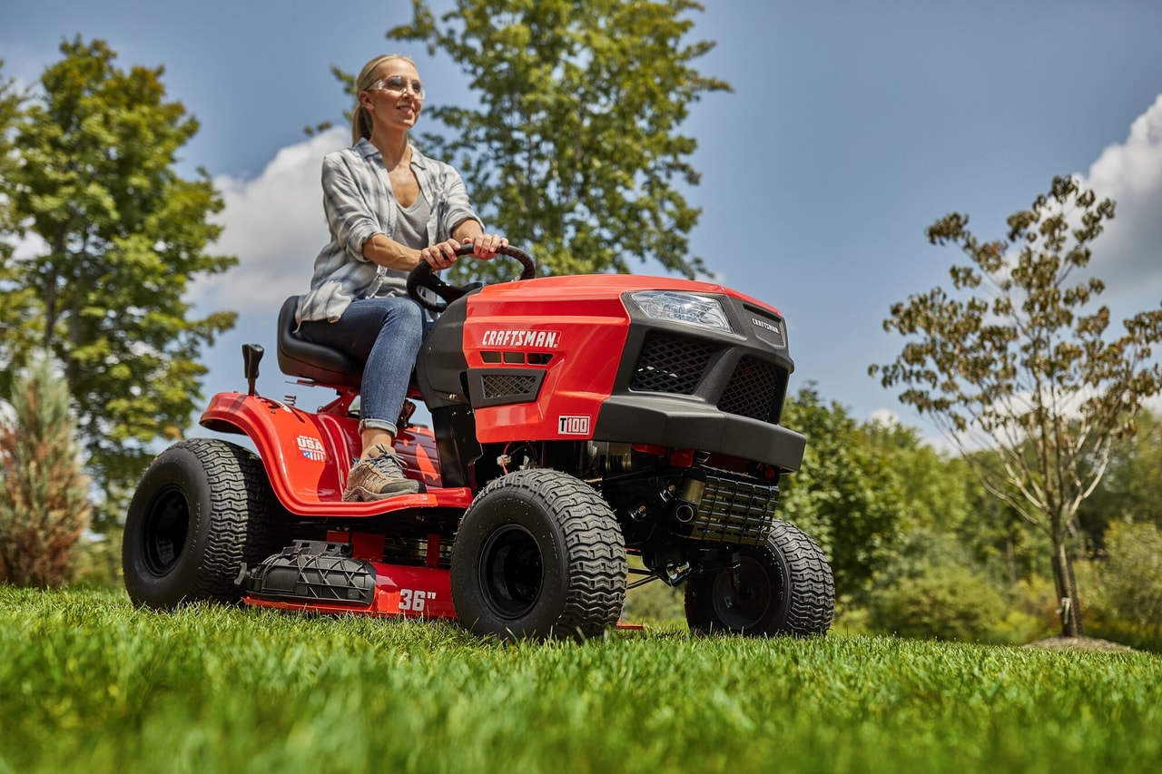 CRAFTSMAN 36-inch 11.5 Hp* Gear Drive Gas Riding Lawn Mower
