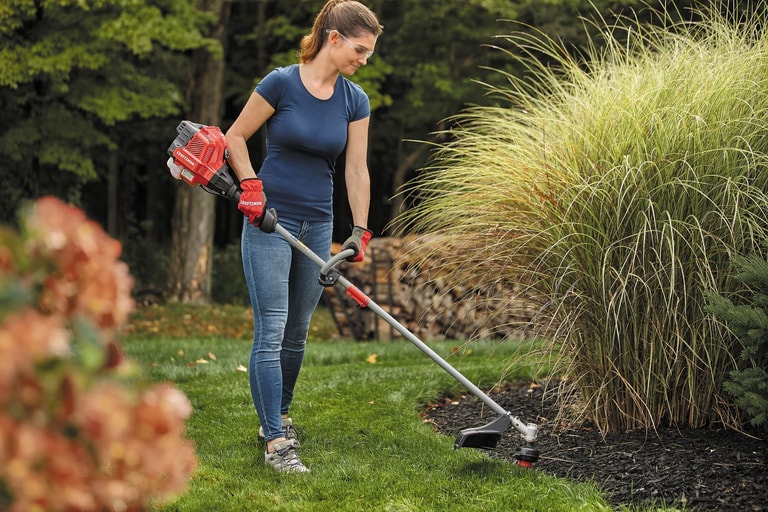 CRAFTSMAN 17-inch 25cc 2-cycle WEEDWACKER® Gas String Trimmer