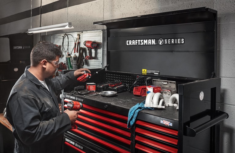 CRAFTSMAN V-SERIES™ 52 Inch Wide 10-Drawer Tool Chest (Black)