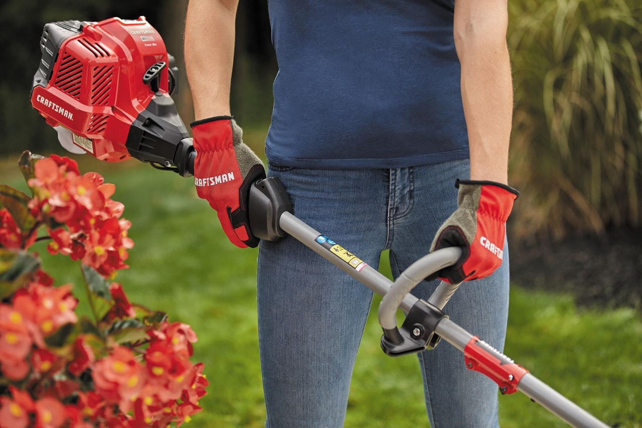 CRAFTSMAN 17-inch 25cc 2-cycle WEEDWACKER® Gas String Trimmer